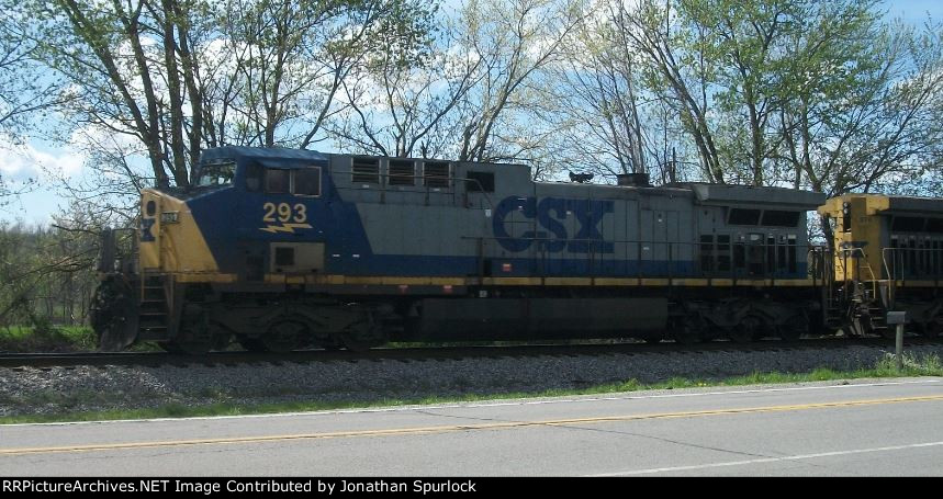 CSX 293, conductor's side view